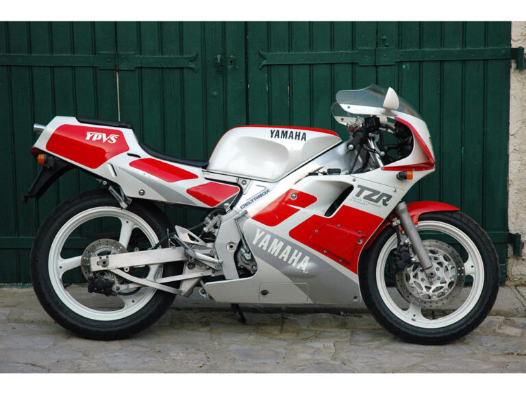 Collection des motos Yamaha chez Classic Motorbikes