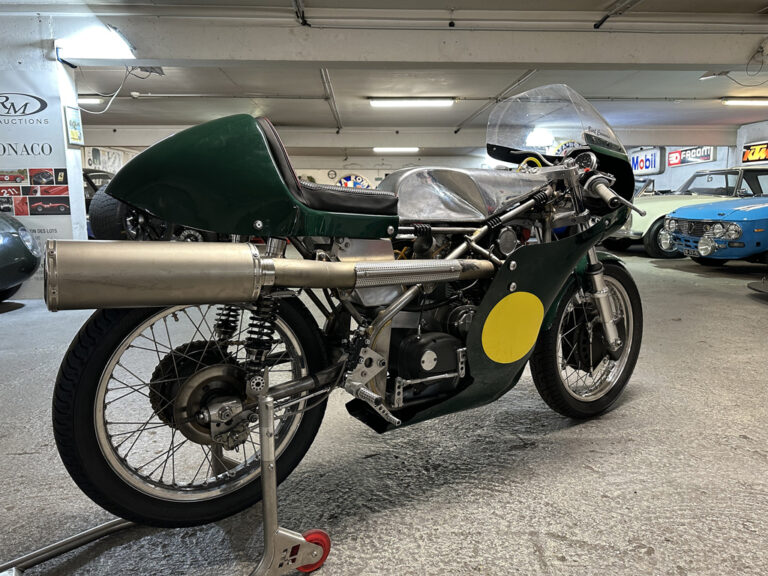 Matchless G 50 Seeley Minnovation Racing - Classic Motorbikes
