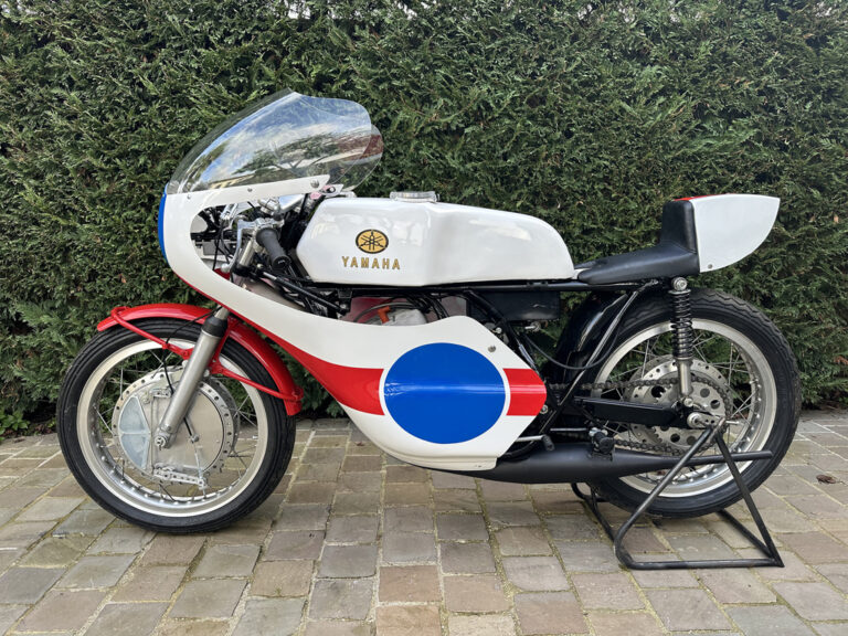Yamaha 350 cc TR3 1972 for sale at Classic Motorbikes